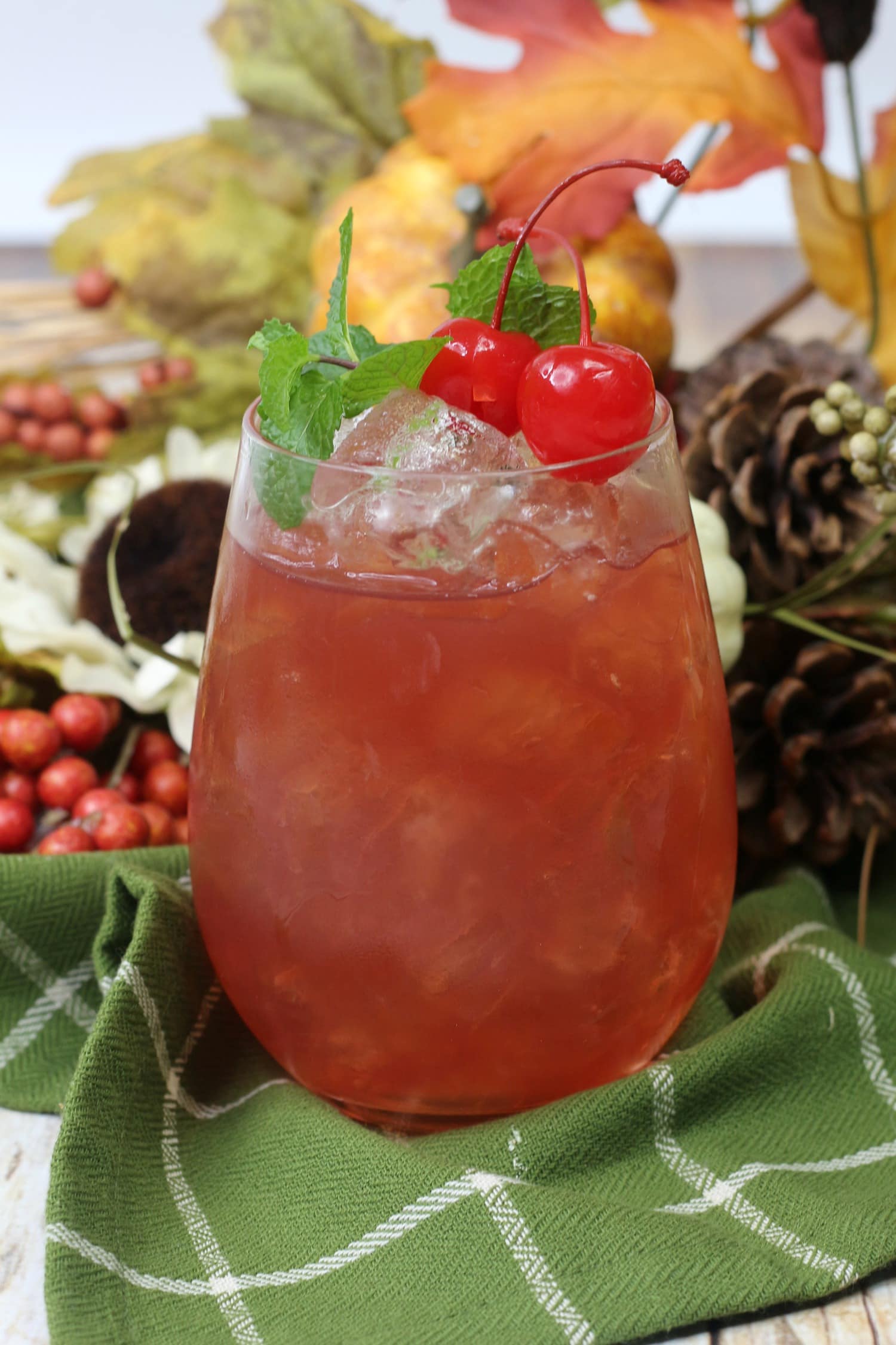 Fall All In Crown Royal Cocktail - Aspiring Winos