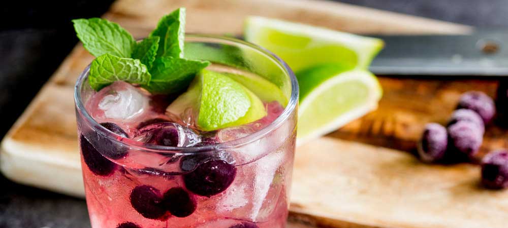 40 Delicious (alcoholic) Drinks That Use Mint: Put your Garden Mint to ...