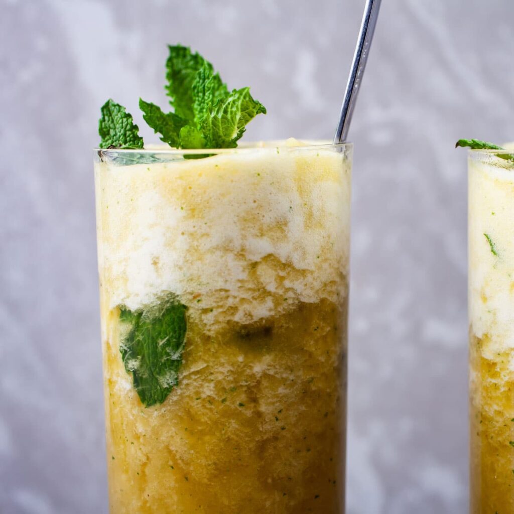 Non-Alcoholic Mocktails For Mother's Day - Aspiring Winos