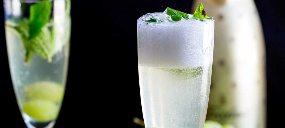 40 Delicious (alcoholic) Drinks That Use Mint: Put your Garden Mint to ...