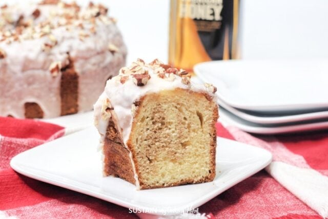 Boozy Alcohol Cake Recipes to Devour - Aspiring Winos