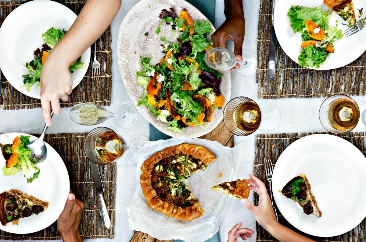 Top 7 Reasons Winos Should Host Dinner Parties | AKA How to Have Fun