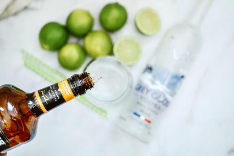 Woo Woo Cocktail - Aspiring Winos