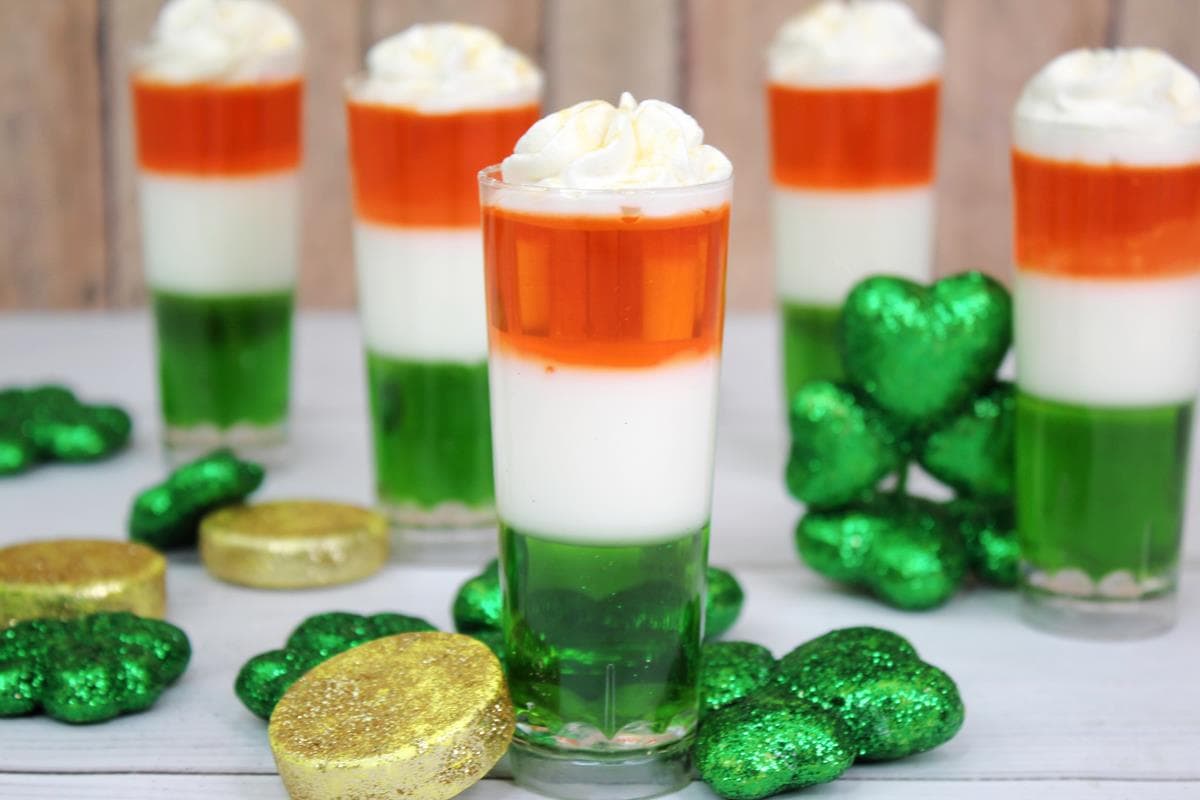 Irish Flag Jello Shots Recipe - Aspiring Winos