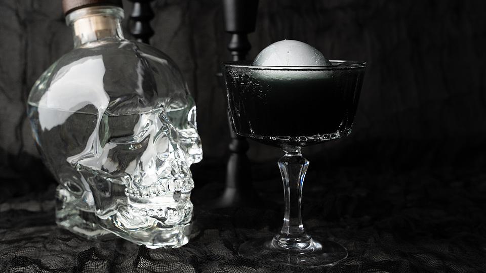 Raise Your Glass to the Dark Side: Stunning Black Cocktail Recipes