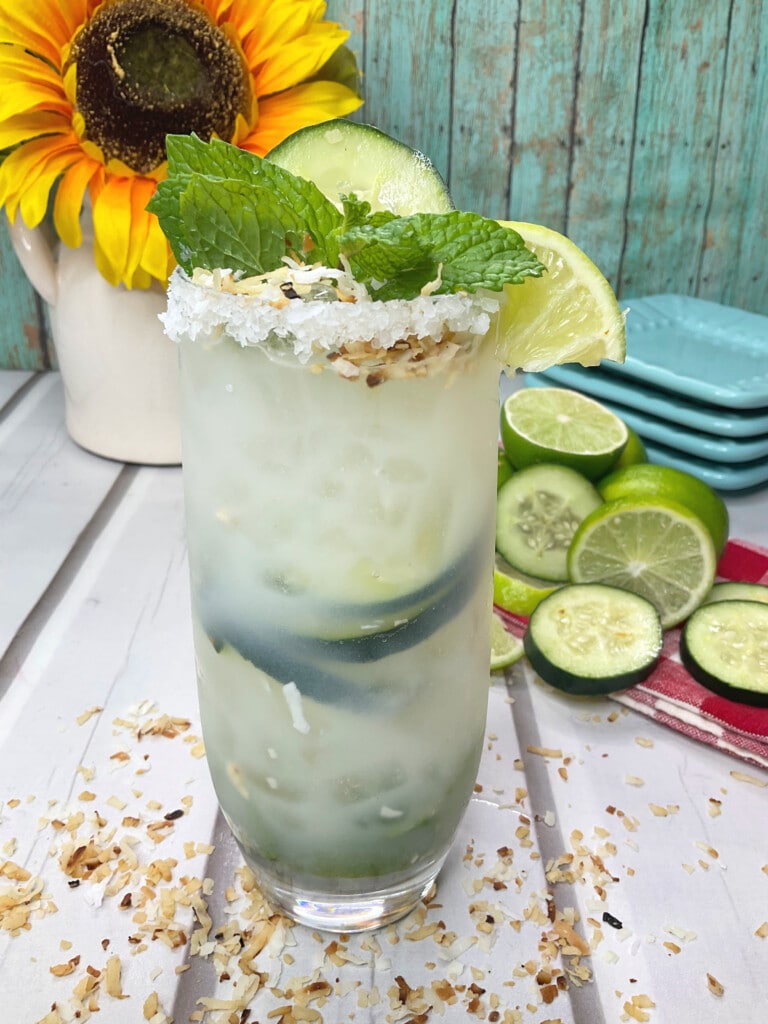 40 Delicious (alcoholic) Drinks That Use Mint: Put your Garden Mint to ...